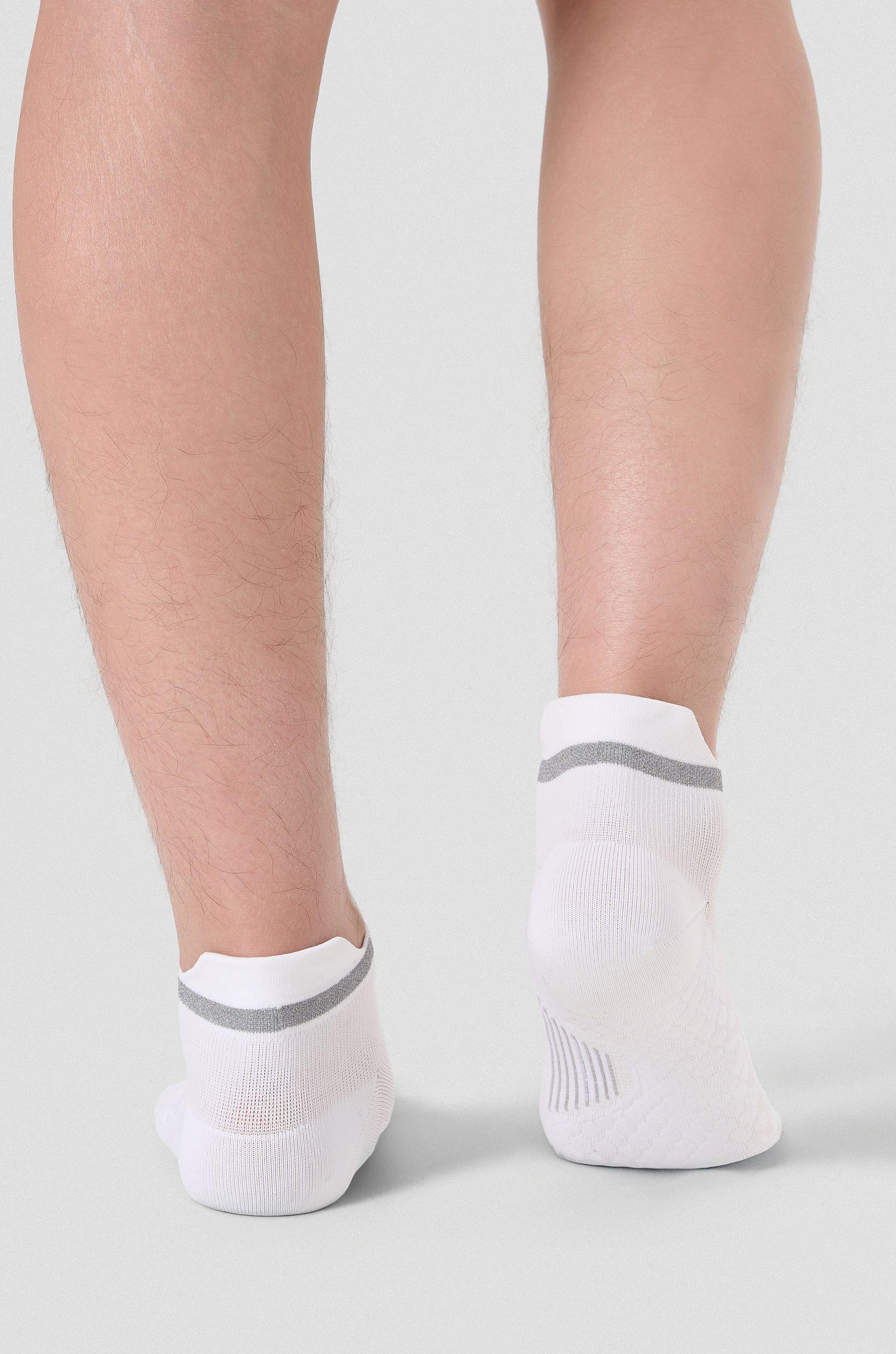 Tất chạy bộ Unisex Reflective Running Socks - Coolmate