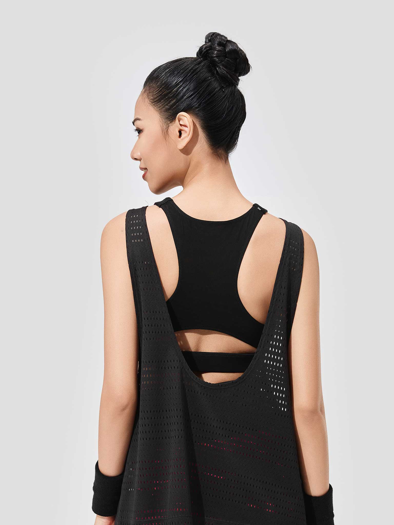 Áo Chạy Bộ Nữ Mesh Tank - Nhanh Khô, Thoáng Khí Tối Đa - Coolmate