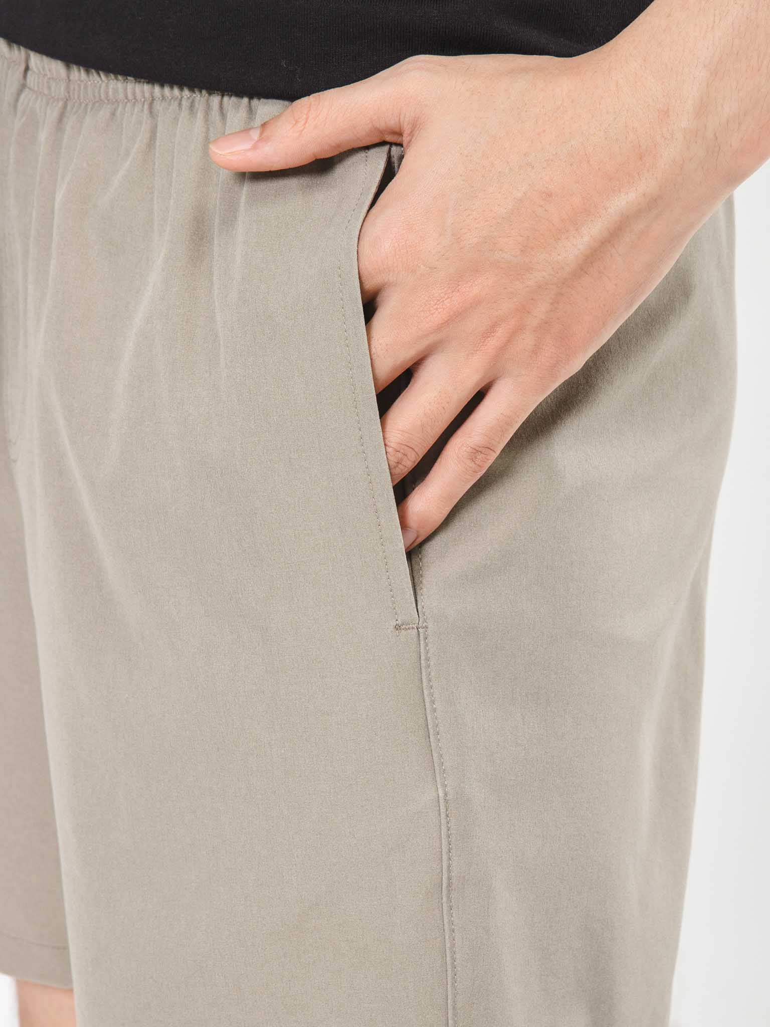 Quần Short Nam Travel 7 inch - Thoáng Mát, Tiện Lợi Cho Chuyến Đi ...