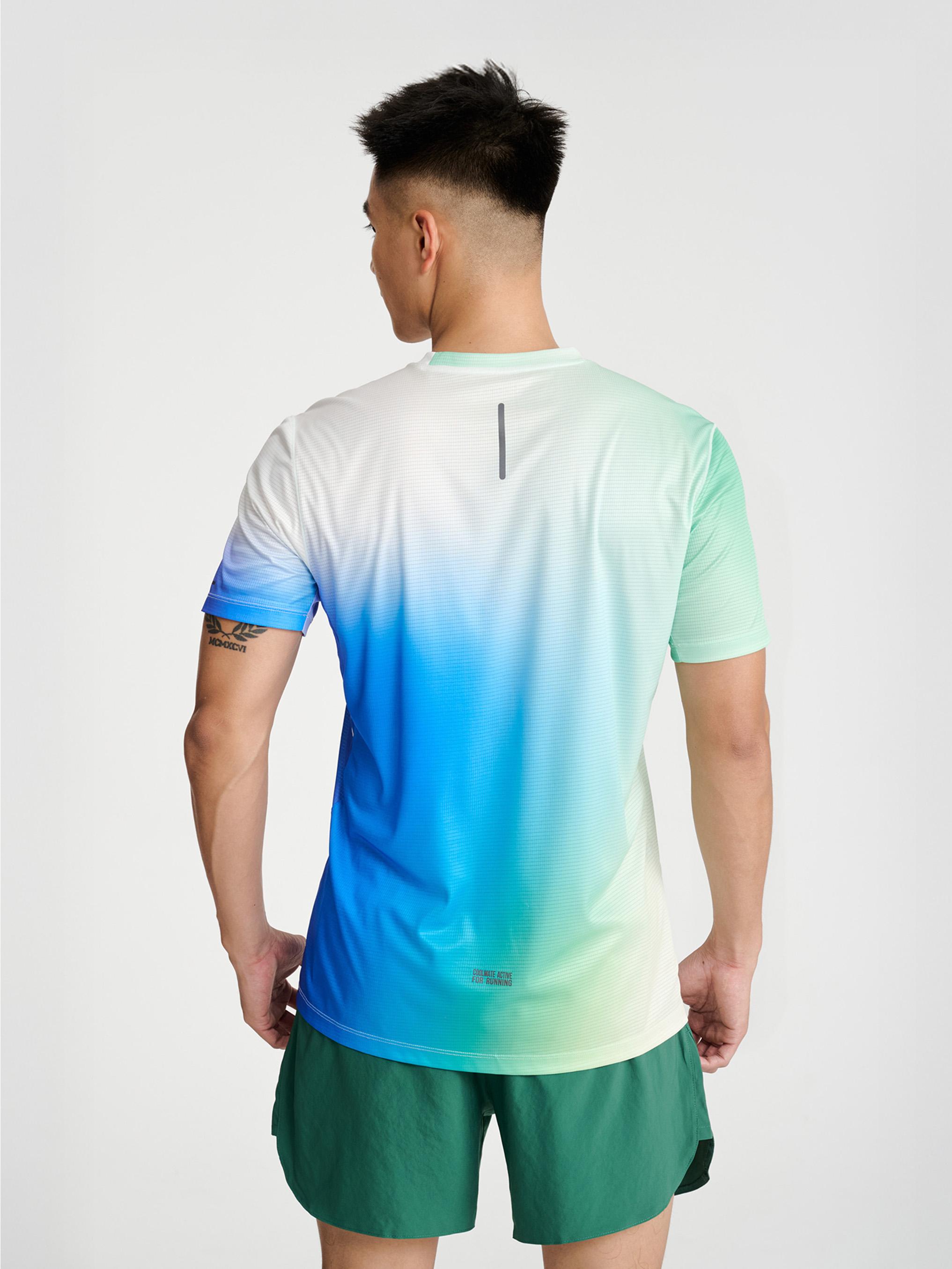 Tshirt Running Nam Graphic Aurora Flow Thoáng Khí - Coolmate