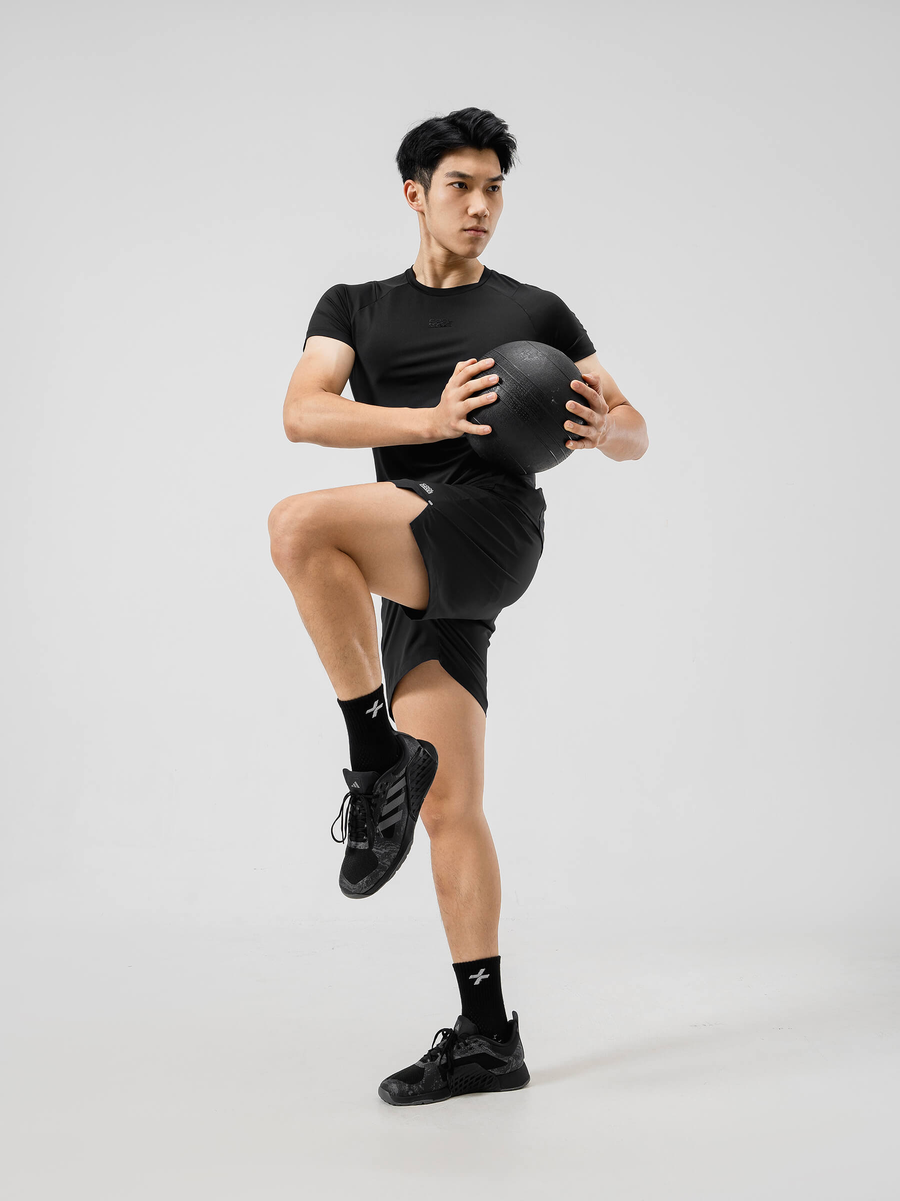 Quần Shorts Nam Tập Gym 5 inch Essentials Co Giãn - Coolmate